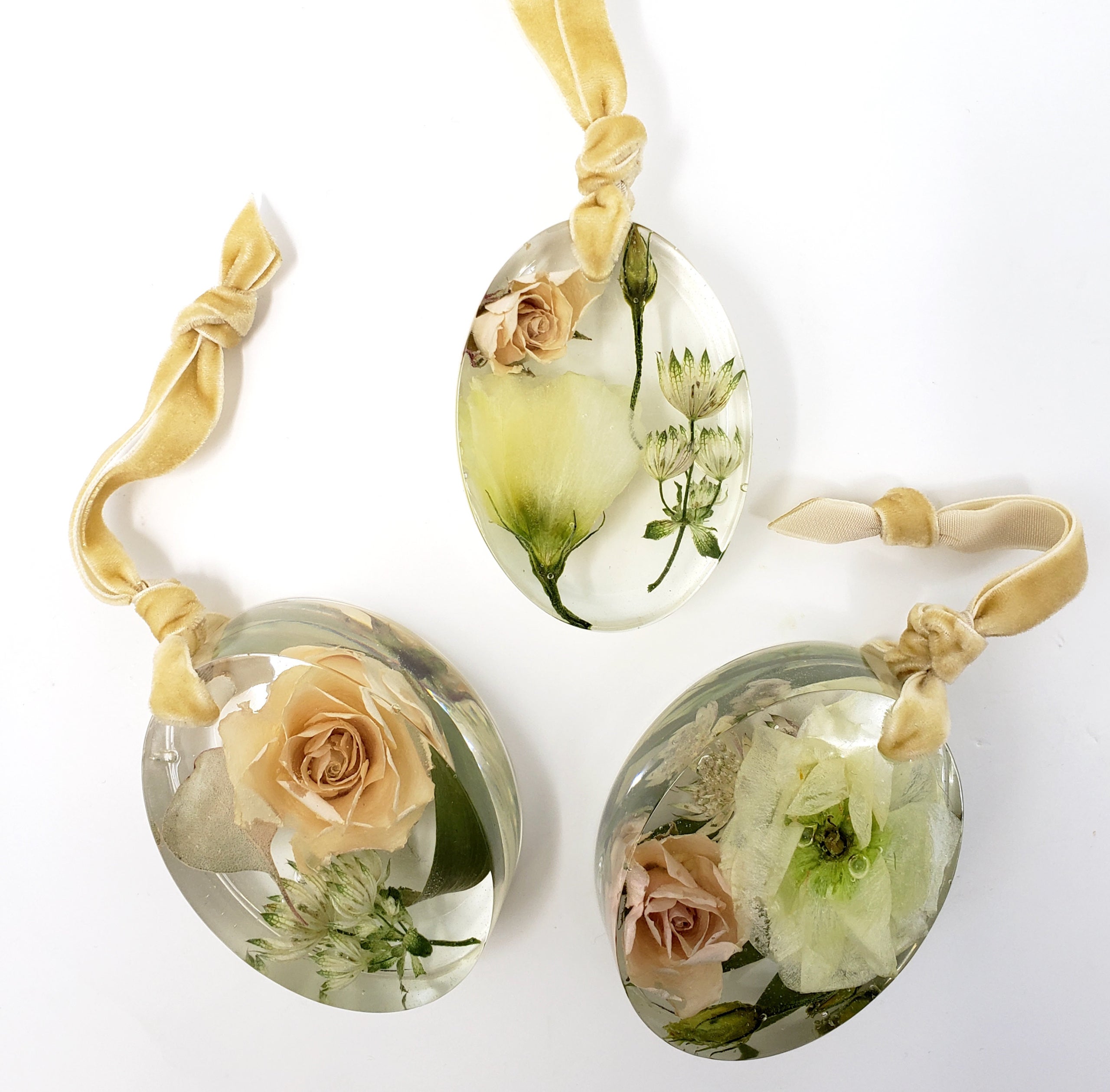 The Ornament: 2" x3"x 1" | White Jasmine Lab